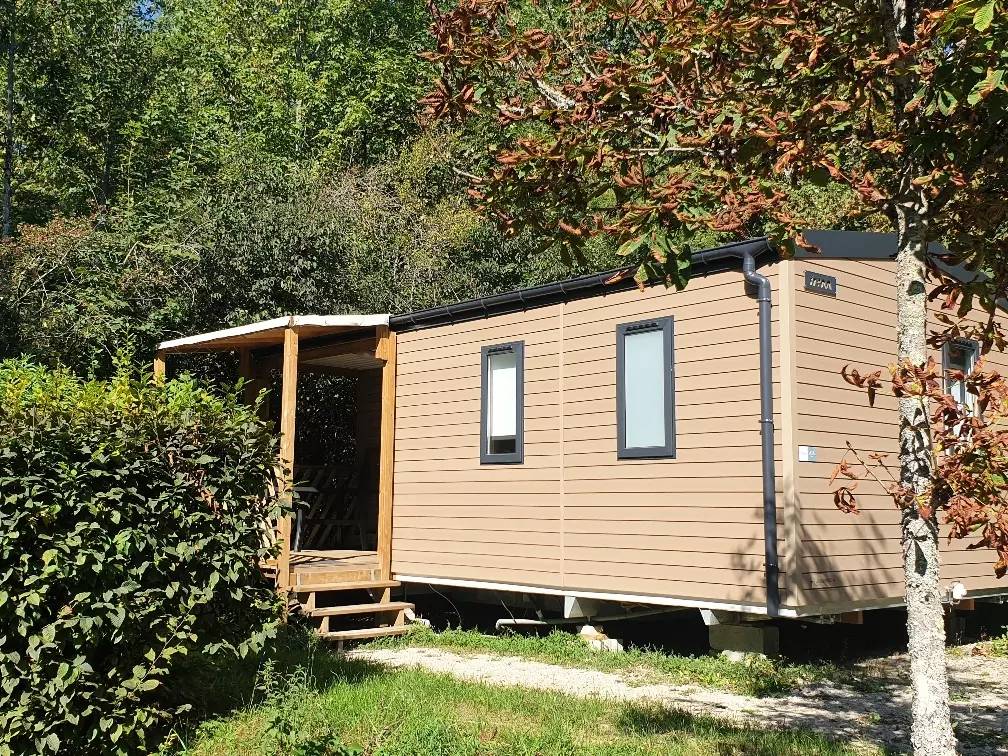 22 M² Mobil-home ∙ 2 Chambres ∙ 4 Personnes - Lac de Chalain
