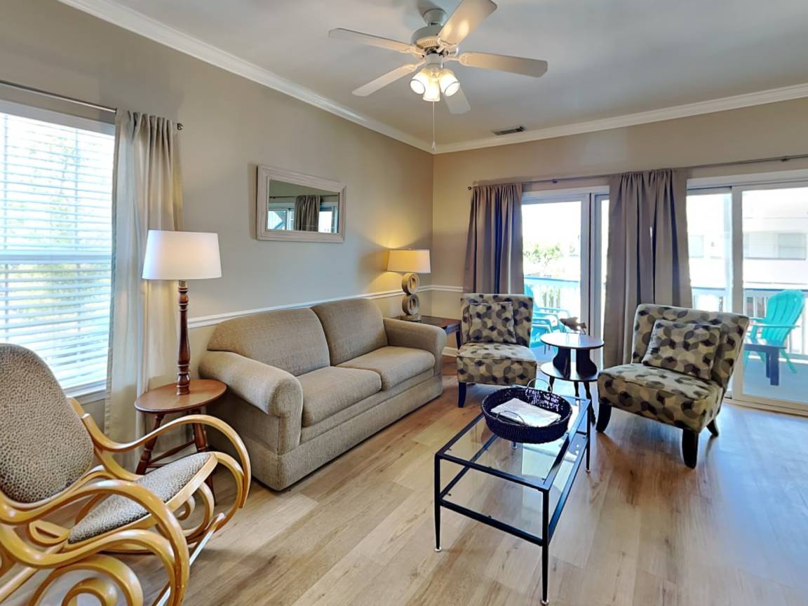 94 M² Condo ∙ 2 Bedrooms ∙ 6 Guests - Tybee Island, GA