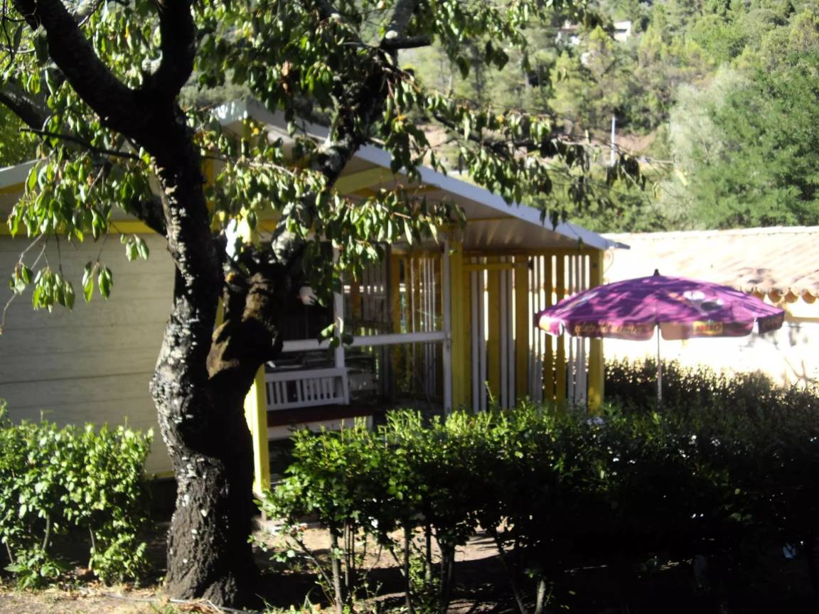 25 M² Chalet ∙ 2 Chambres ∙ 5 Personnes - Gard