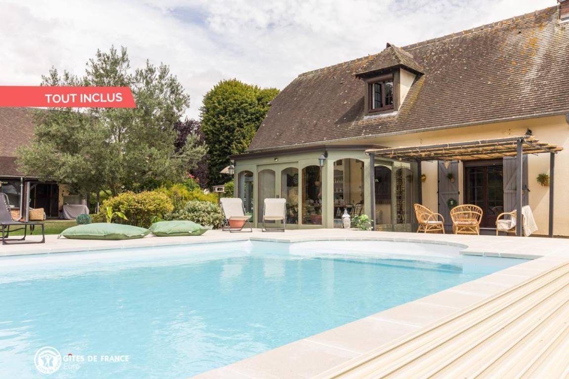 124 M² Gîte ∙ 4 Chambres ∙ 10 Personnes - Louviers