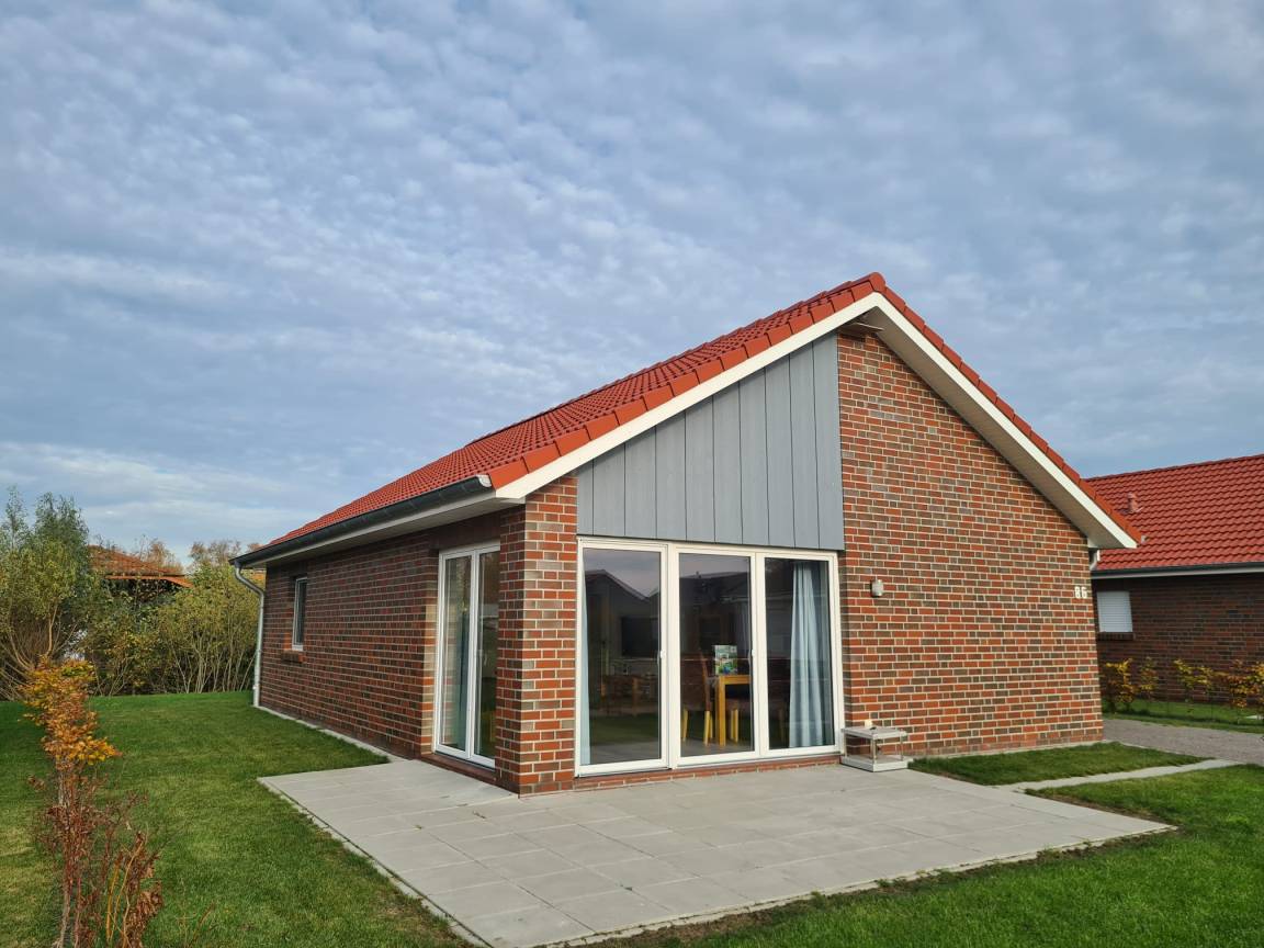 72 M² Ferienhaus ∙ 2 Schlafzimmer ∙ 4 Gäste - Stadland