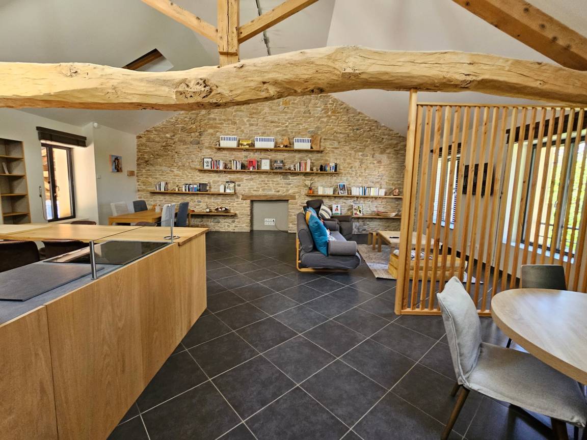 100 M² Cottage ∙ 2 Chambres ∙ 4 Personnes - La Verpillière