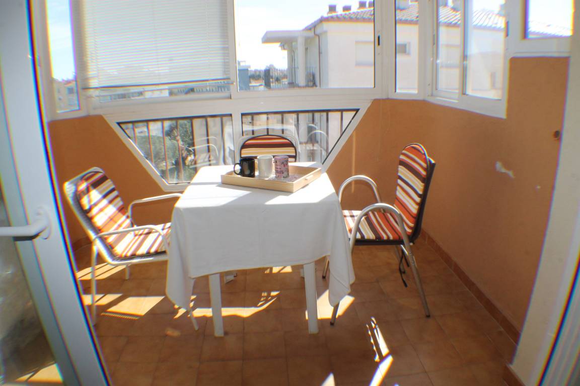 37 M² Ferienwohnung ∙ 1 Schlafzimmer ∙ 4 Gäste - Roses