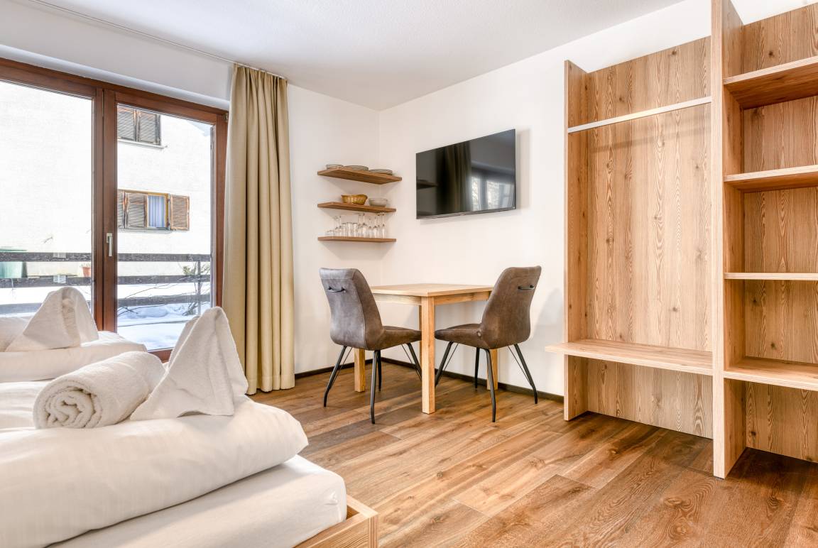 22 M² Ferienwohnung ∙ 2 Gäste - Tschagguns