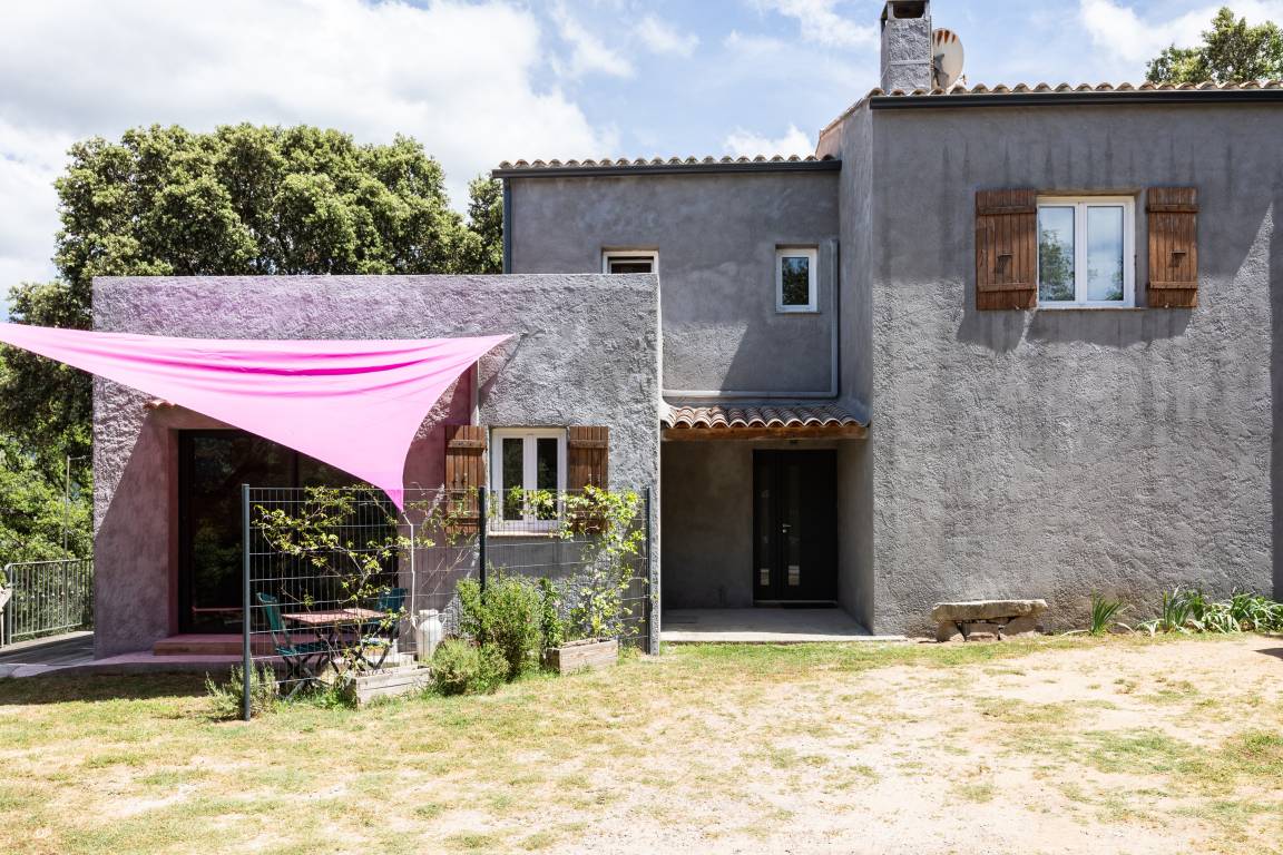 30 M² Ferienhaus ∙ 1 Schlafzimmer ∙ 4 Gäste - Calvi