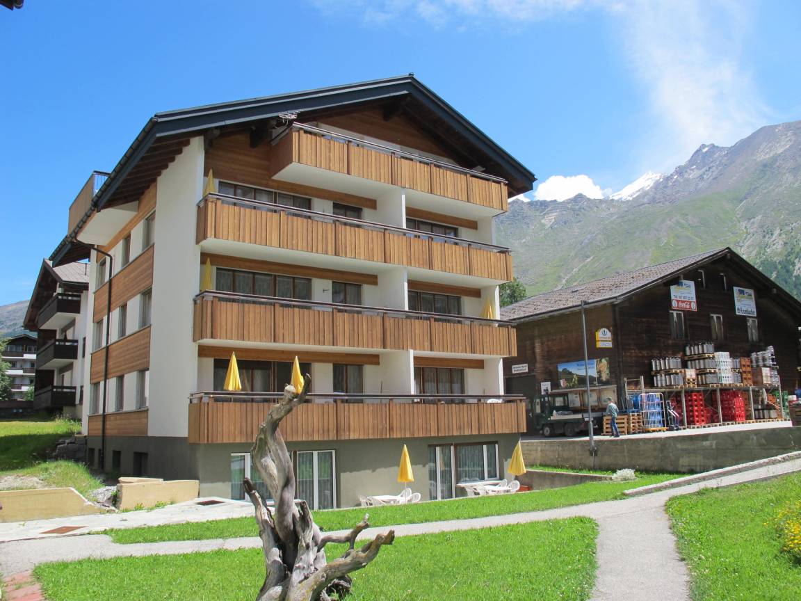 65 M² Apartment ∙ 2 Bedrooms ∙ 6 Guests - Saas-Grund