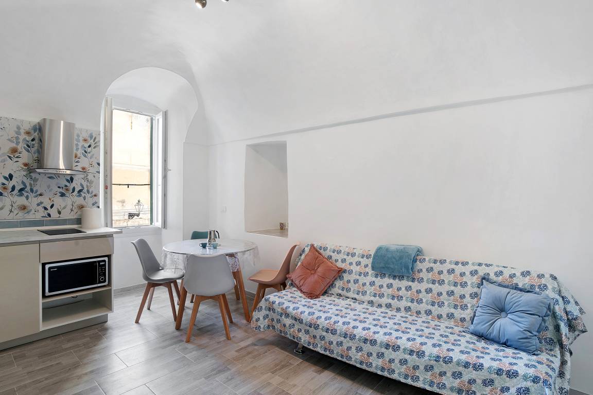 50 M² Casa ∙ 1 Camera Da Letto ∙ 4 Ospiti - Ospedaletti