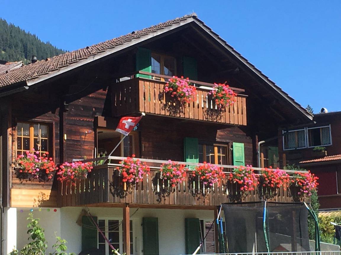 30 M² Ferienwohnung ∙ 1 Schlafzimmer ∙ 2 Gäste - Adelboden