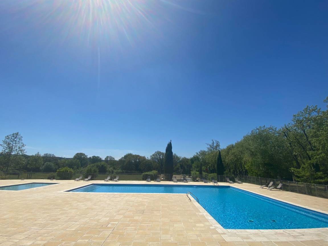 35 M² Appartement ∙ 2 Chambres ∙ 8 Personnes - Lézignan-Corbières
