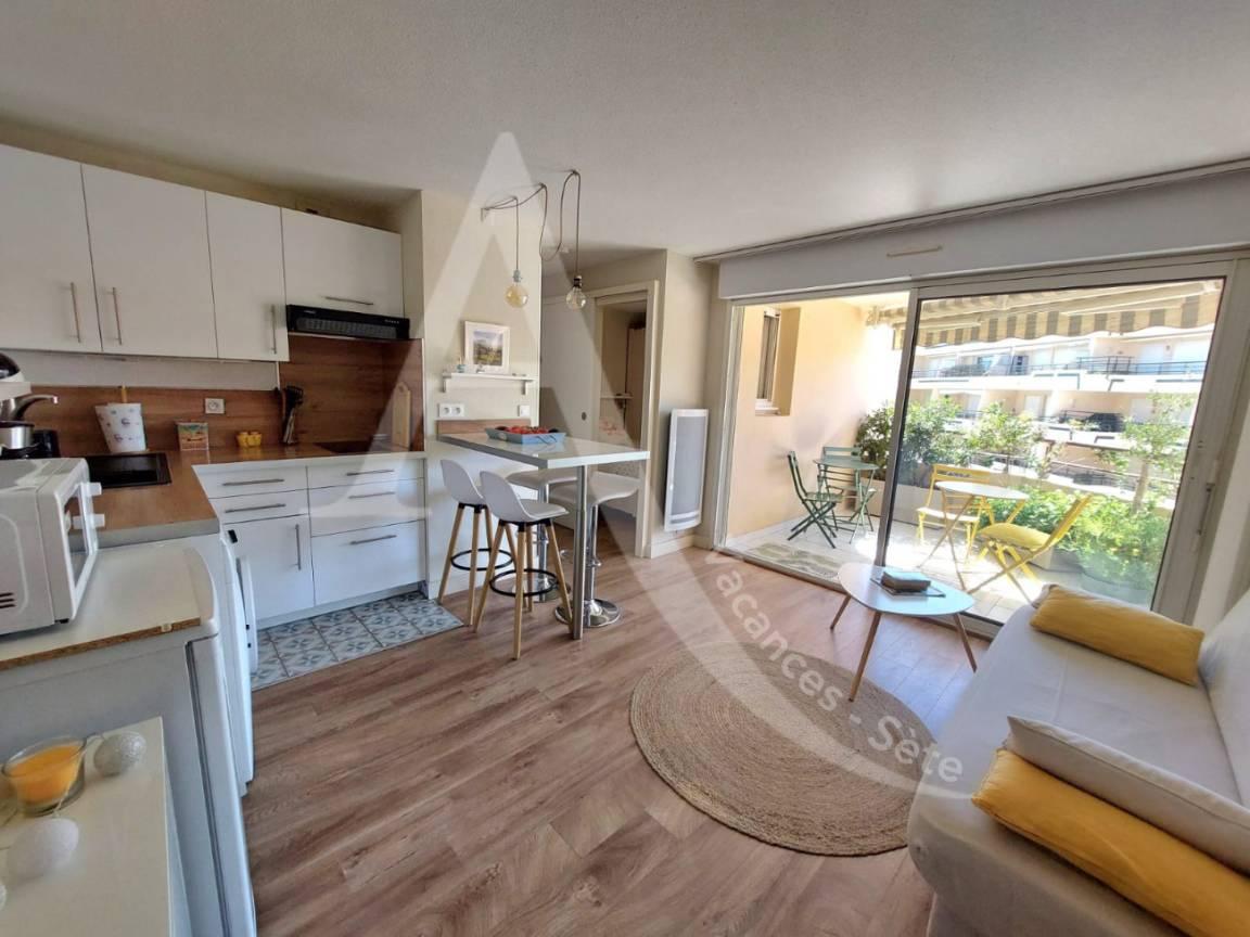 27 M² Appartement ∙ 1 Chambre ∙ 4 Personnes - Sète