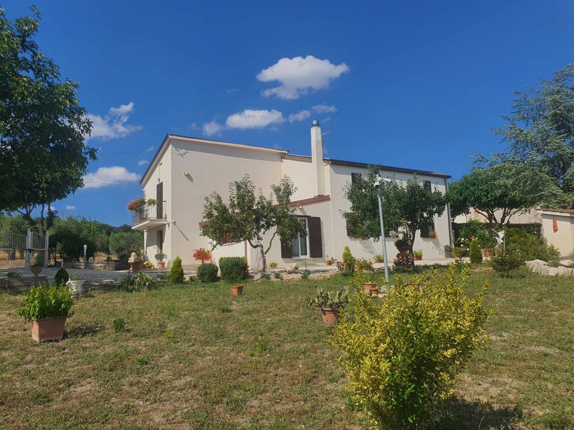 95 M² Appartement ∙ 2 Chambres ∙ 5 Personnes - Baranello