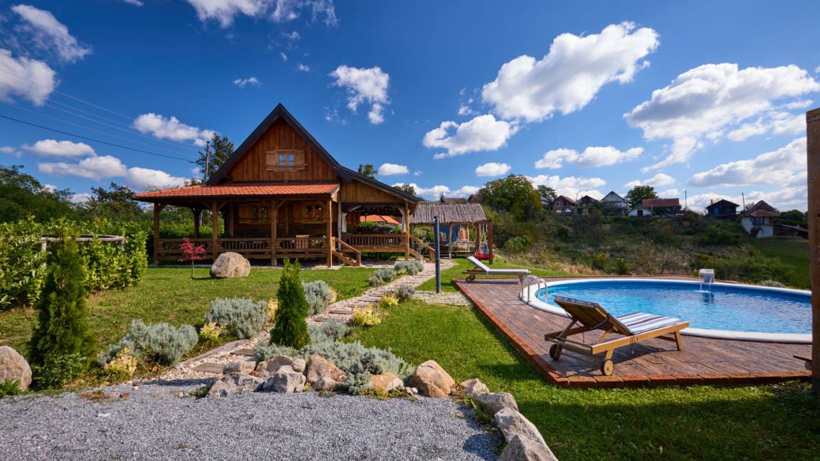 105 M² Villa ∙ 3 Schlafzimmer ∙ 6 Gäste - Kutina