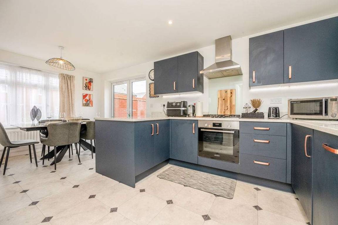 Apartamento ∙ 3 Habitaciones ∙ 5 Huéspedes - Coventry