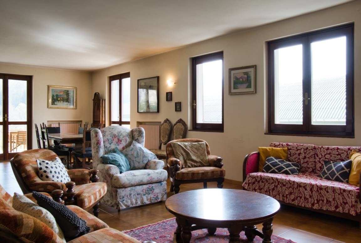 200 M² Appartamento Vacanza ∙ 4 Camere Da Letto ∙ 12 Ospiti - Lecco