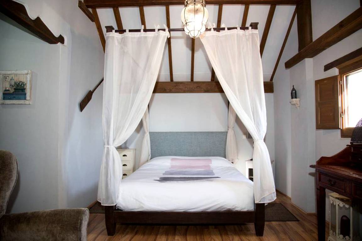Locanda ∙ 1 Camera Da Letto ∙ 2 Ospiti - Tortosa