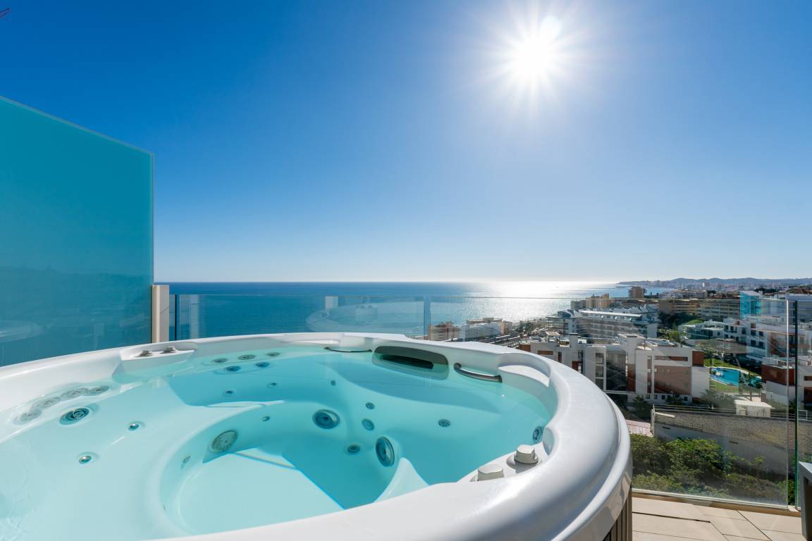 119 M² Apartment ∙ 3 Bedrooms ∙ 6 Guests - Fuengirola