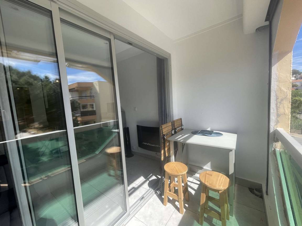 18 M² Studio ∙ 1 Chambre ∙ 2 Personnes - Hyères