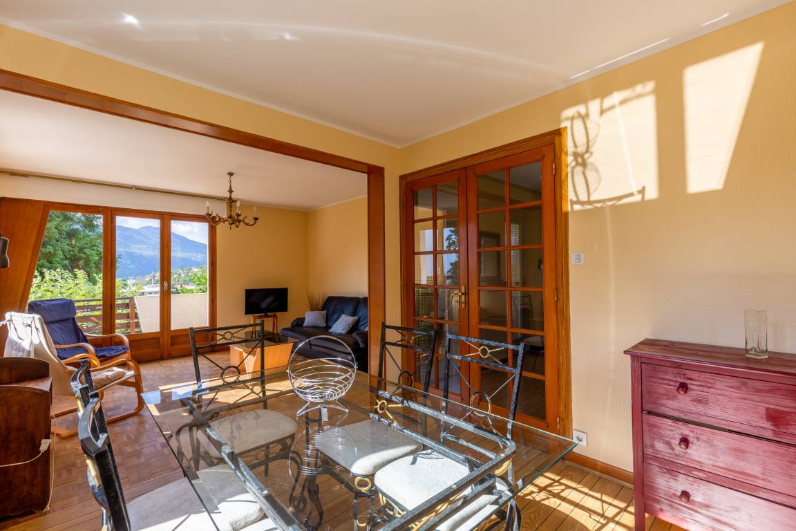 90 M² Chalet ∙ 3 Bedrooms ∙ 6 Guests - Aix-les-Bains