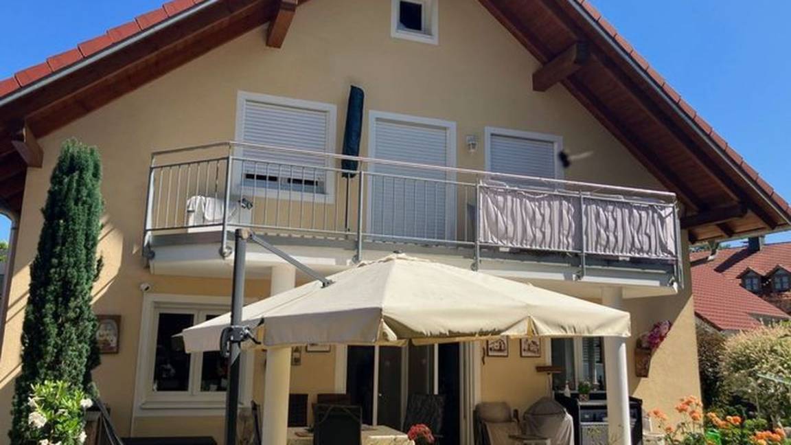 90 M² Ferienwohnung ∙ 2 Schlafzimmer ∙ 6 Gäste - Ammersee