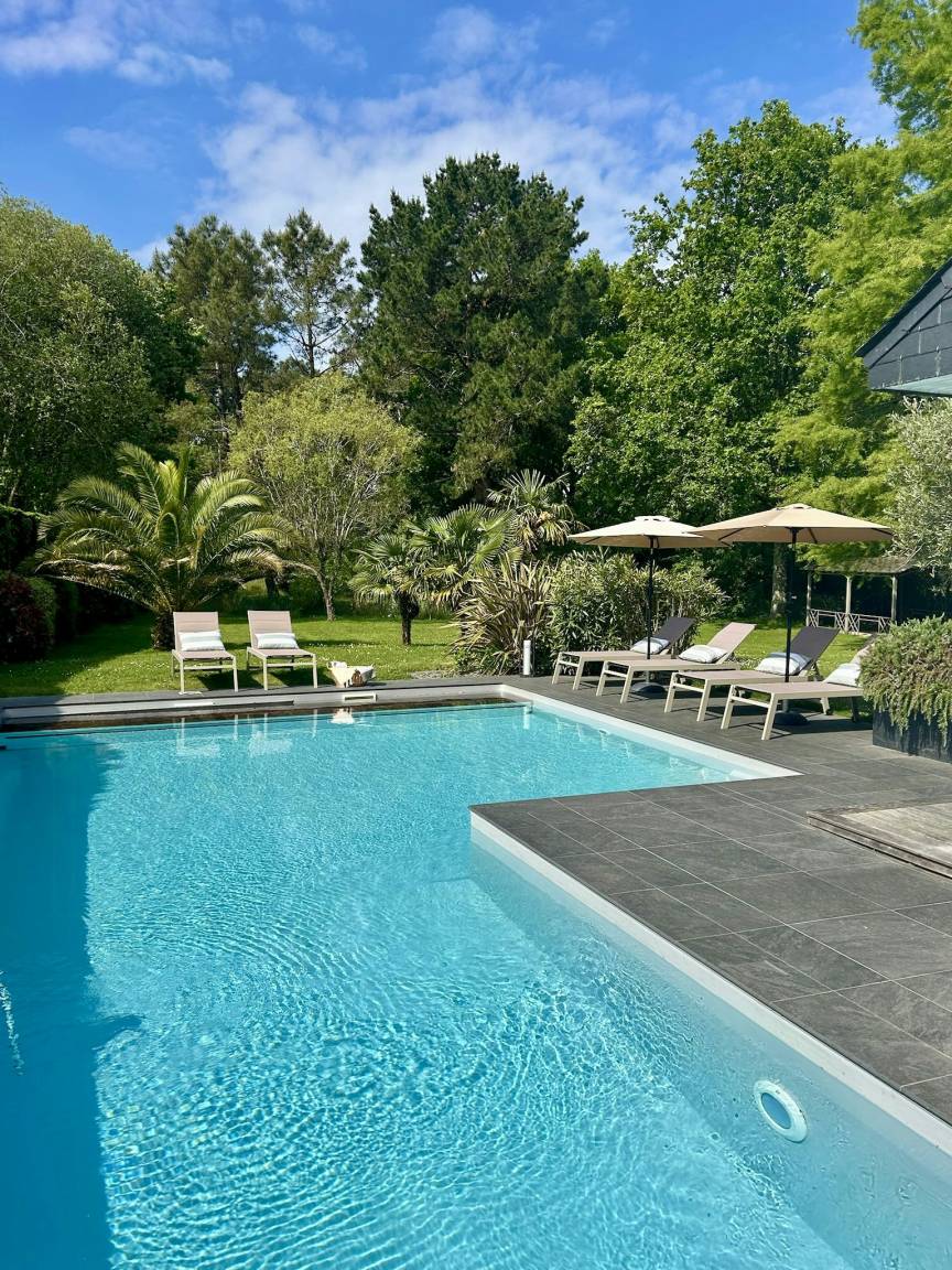 240 M² Maison De Vacances ∙ 4 Chambres ∙ 10 Personnes - Erdeven