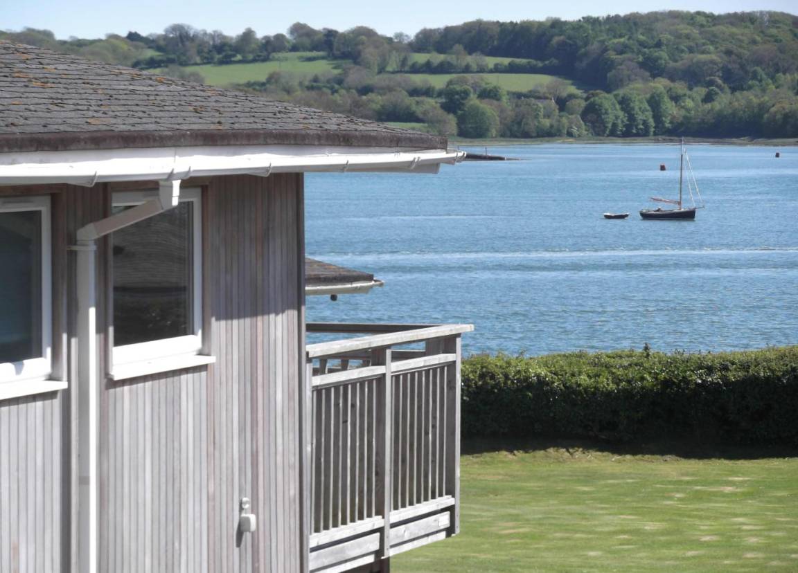 Lodge ∙ 3 Bedrooms ∙ 6 Guests - Pembrokeshire