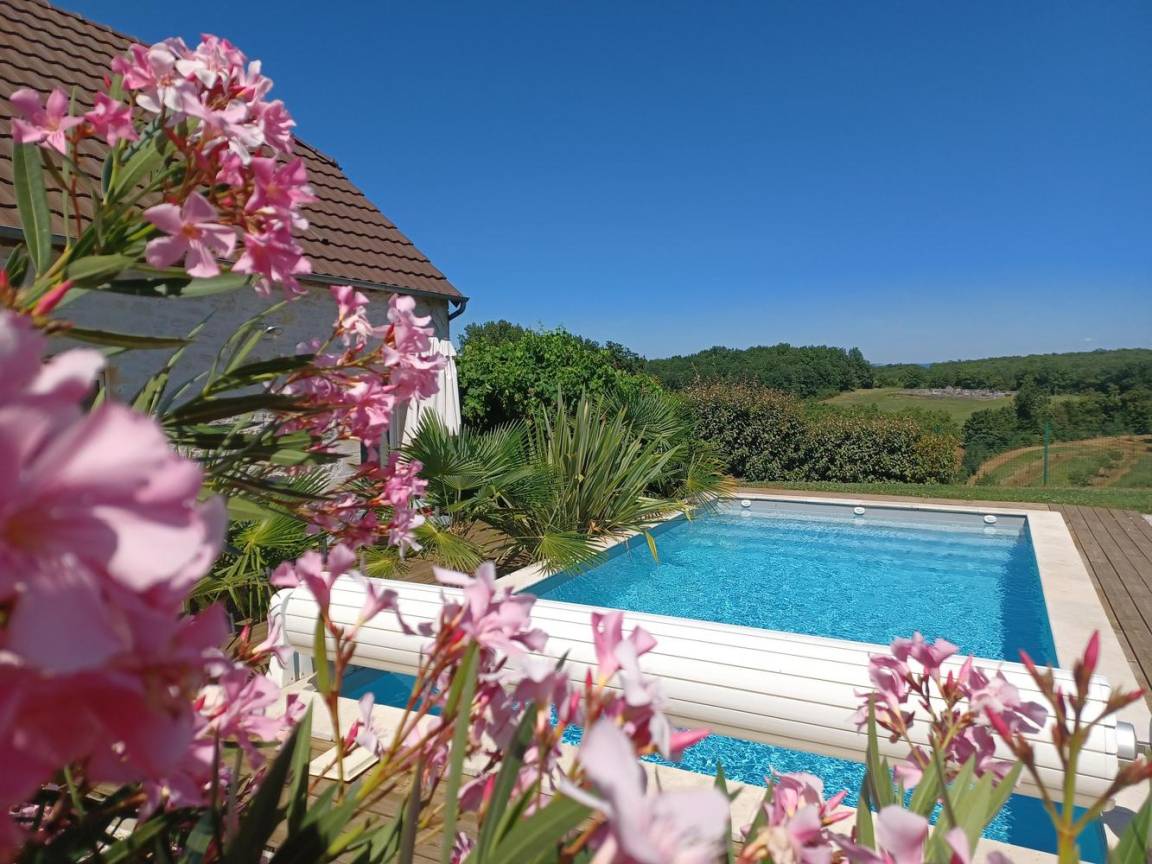 110 M² Gîte ∙ 3 Chambres ∙ 8 Personnes - Martel