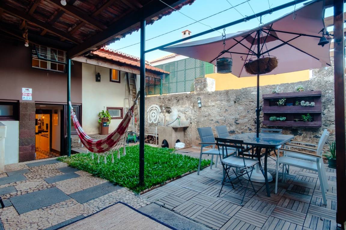 140 M² Maison De Vacances ∙ 4 Chambres ∙ 8 Personnes - Funchal