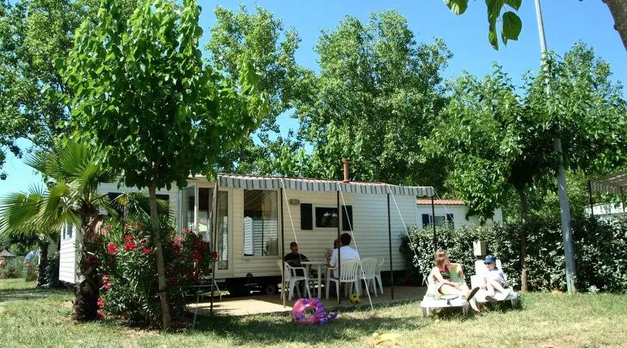 28 M² Caravan ∙ 2 Bedrooms ∙ 4 Guests - Vias