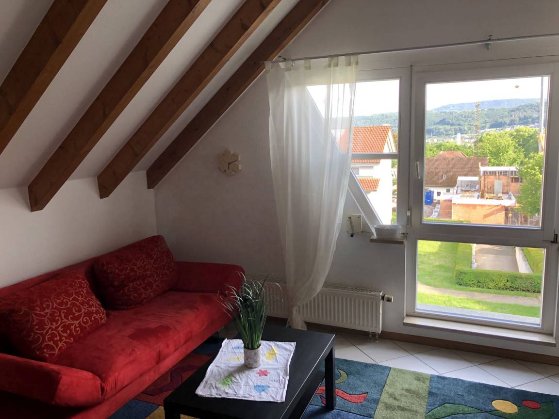 38 M² Ferienwohnung ∙ 1 Schlafzimmer ∙ 4 Gäste - Bözen
