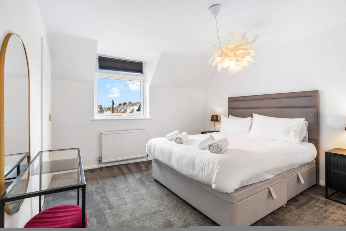 100 M² Maison De Vacances ∙ 5 Chambres ∙ 8 Personnes - Horsham