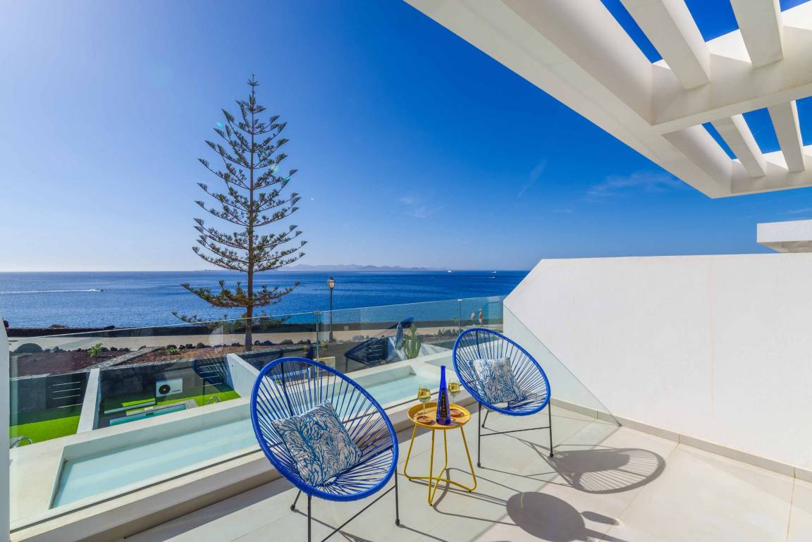 Villa ∙ 3 Bedrooms ∙ 6 Guests - Playa Blanca