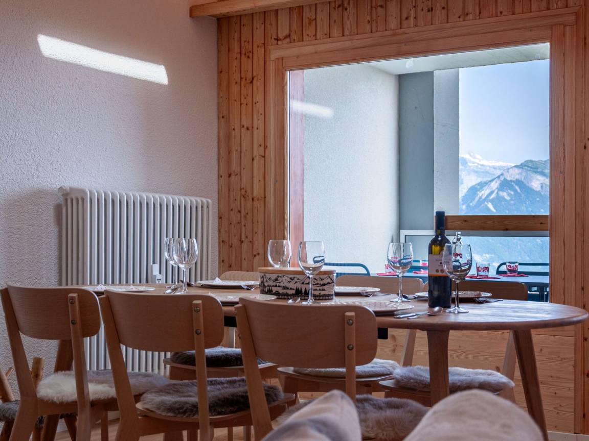 83 M² Ferienwohnung ∙ 2 Schlafzimmer ∙ 6 Gäste - Nendaz