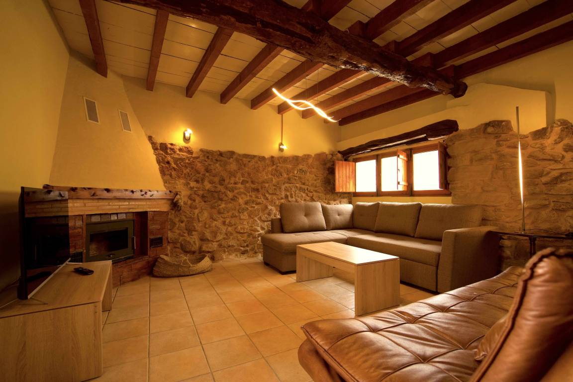 150 M² Ferienhaus ∙ 3 Schlafzimmer ∙ 8 Gäste - Titaguas