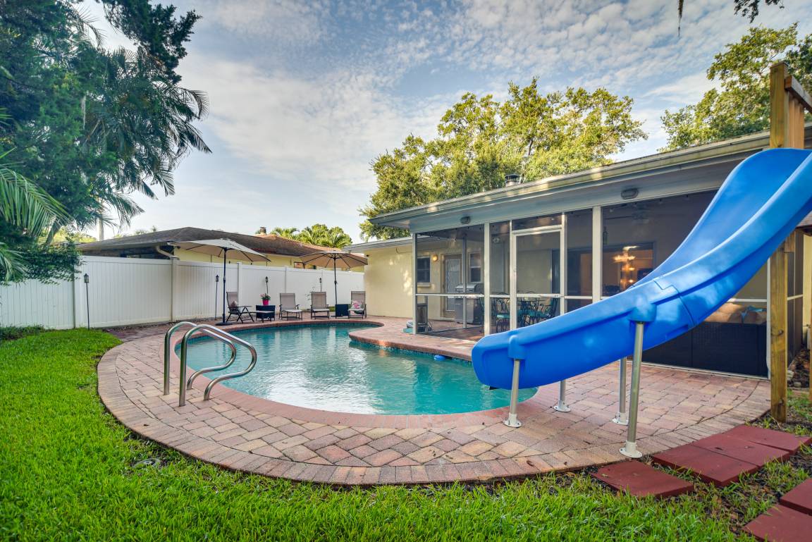 193 M² House ∙ 4 Bedrooms ∙ 10 Guests - Largo, FL