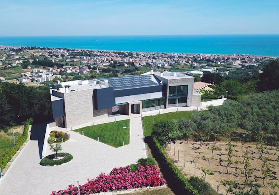 Farmhouse ∙ 5 Bedrooms ∙ 11 Guests - Pescara