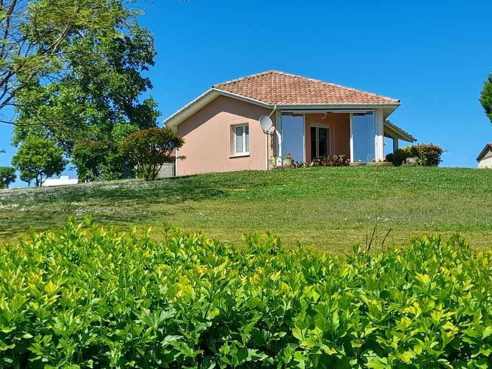 85 M² Gîte ∙ 3 Chambres ∙ 5 Personnes - Eugénie-les-Bains