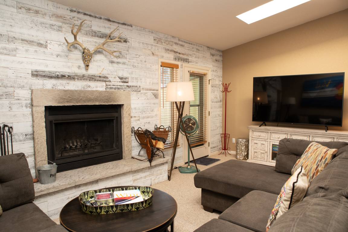 151 M² Condo ∙ 3 Bedrooms ∙ 8 Guests - Vail, CO
