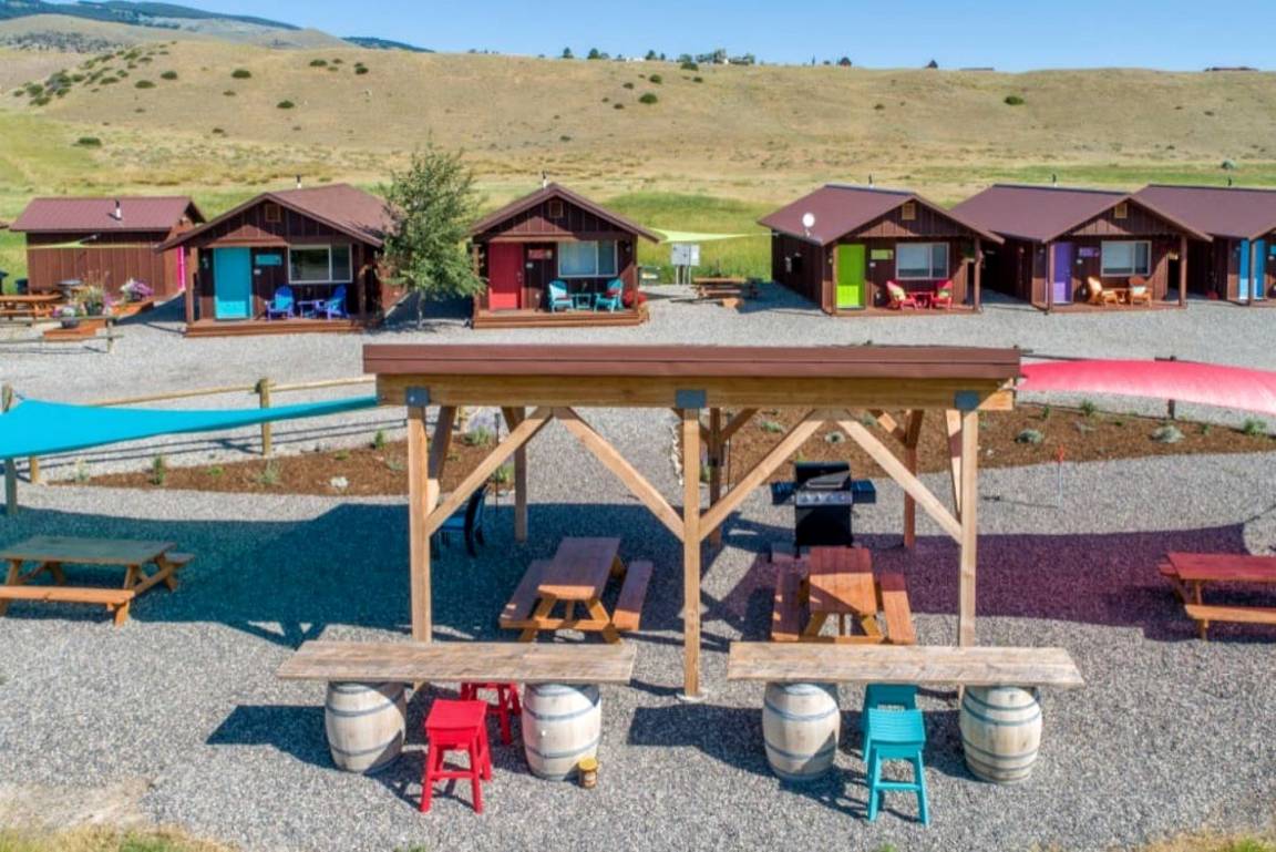 House ∙ 1 Bedroom ∙ 6 Guests - Emigrant, MT