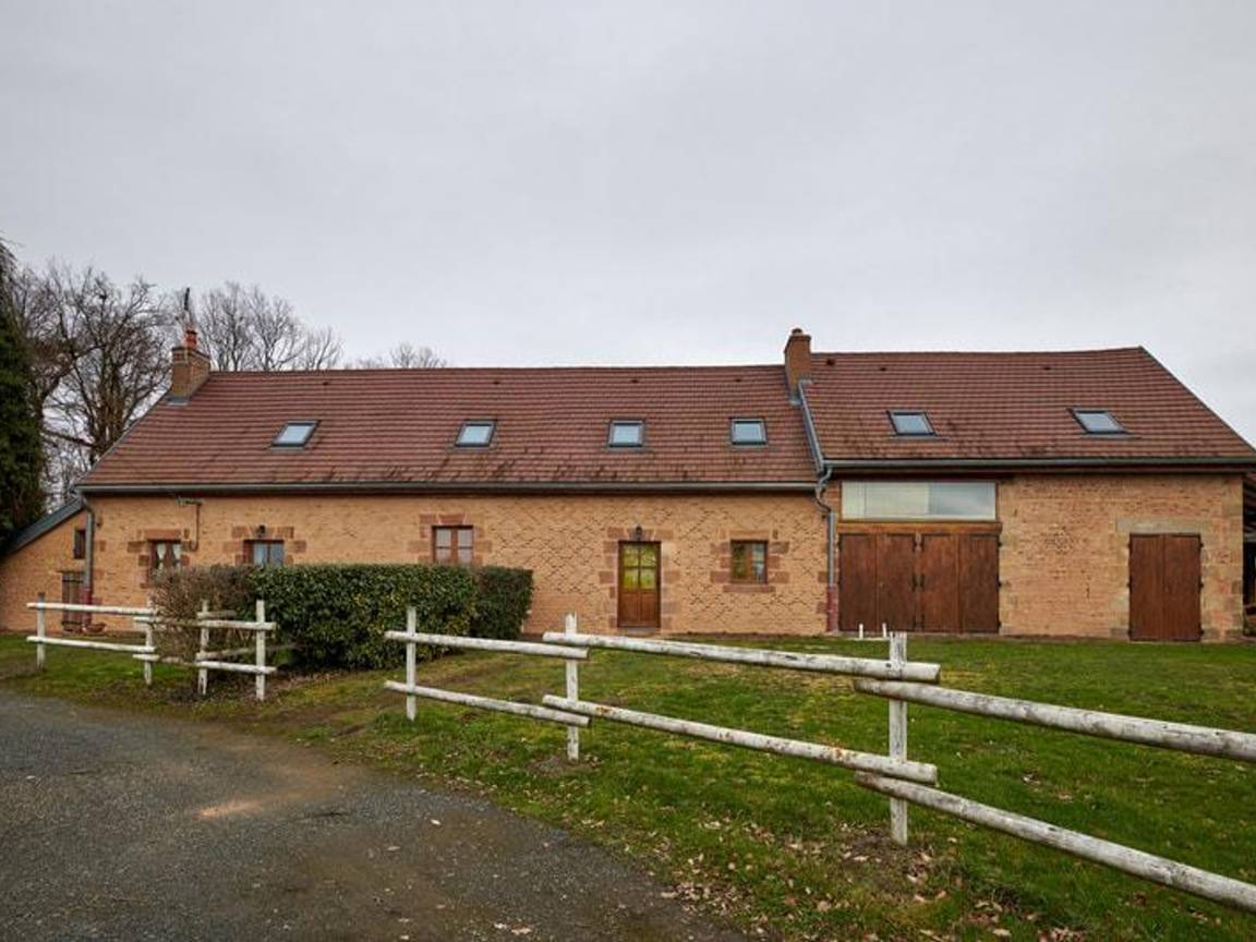 80 M² Cottage ∙ 2 Chambres ∙ 4 Personnes - Moulins