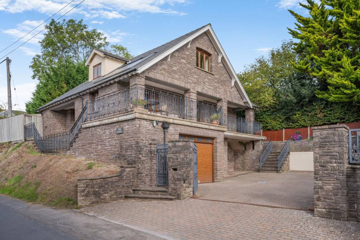 Landhaus ∙ 5 Schlafzimmer ∙ 10 Gäste - Abergavenny
