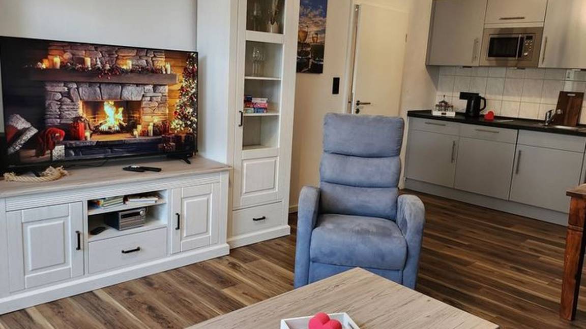 140 M² Appartement ∙ 3 Chambres ∙ 6 Personnes - Aurich