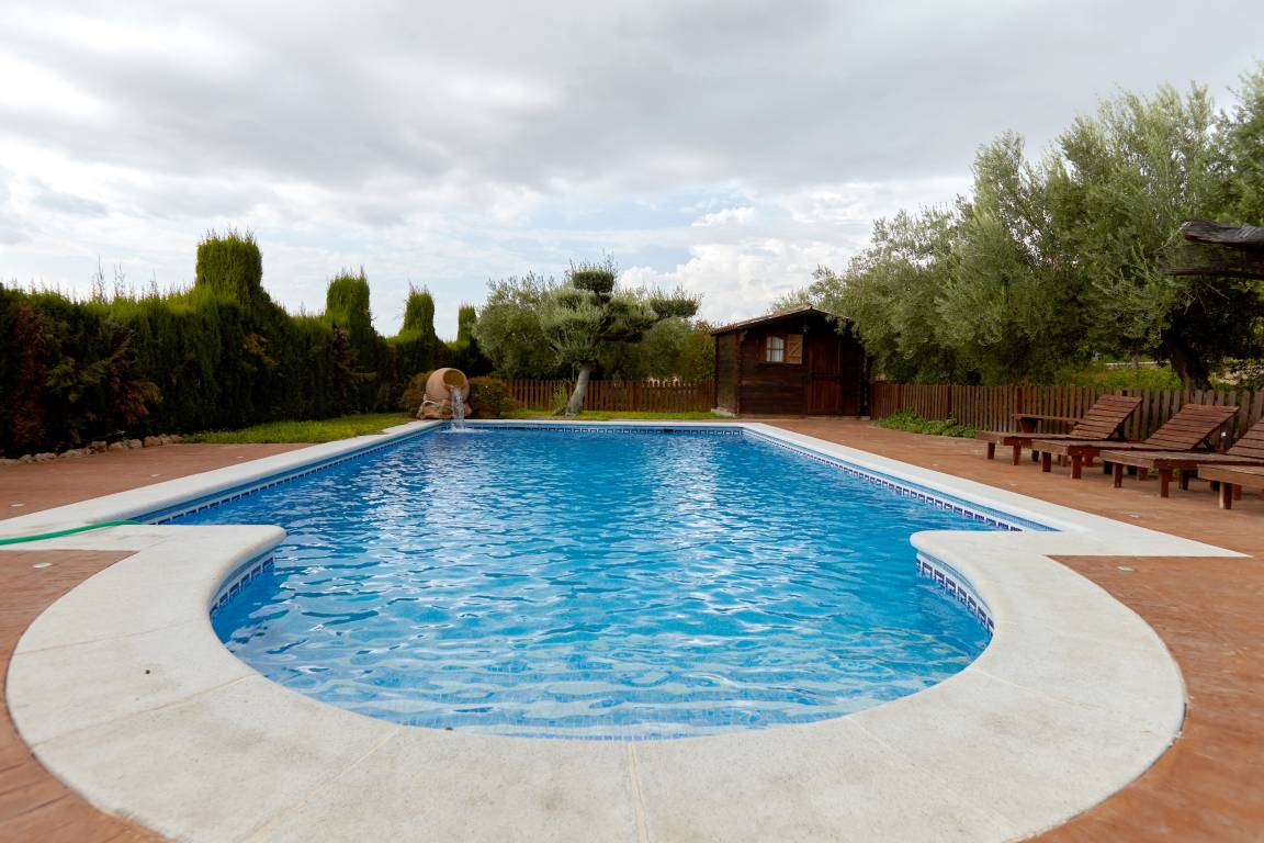 180 M² Casa ∙ 6 Habitaciones ∙ 12 Huéspedes - Martos
