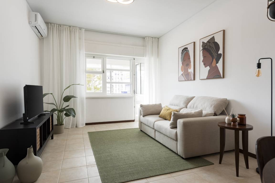 89 M² Apartment ∙ 2 Bedrooms ∙ 4 Guests - Faro District