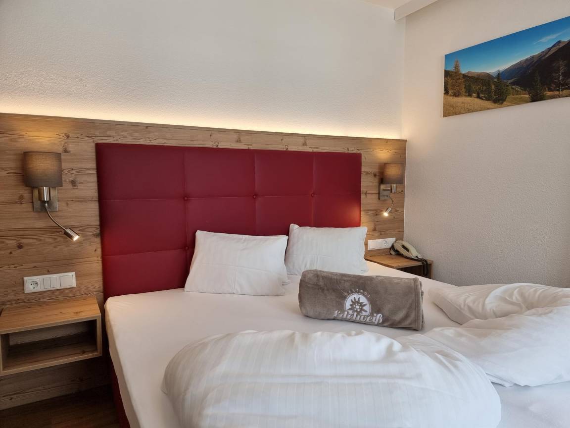 20 M² Hotel ∙ 1 Camera Da Letto ∙ 2 Ospiti - Valle di Casies