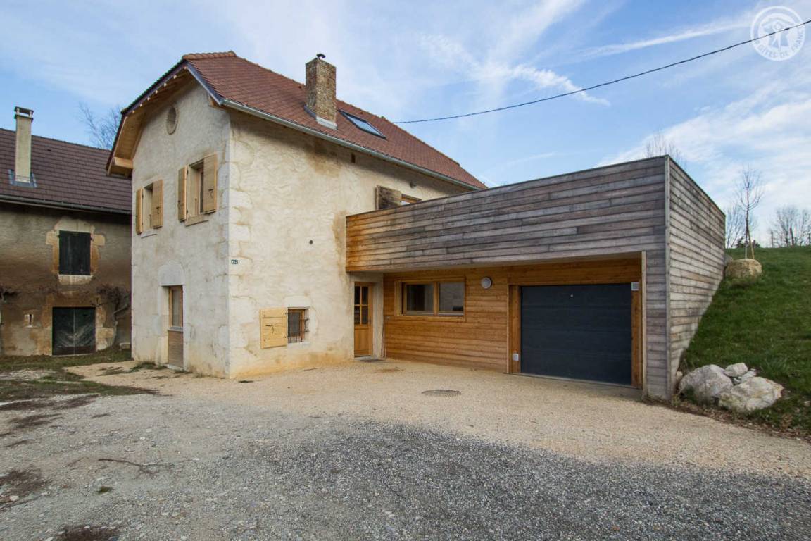 90 M² Gîte ∙ 2 Chambres ∙ 4 Personnes - Chambéry