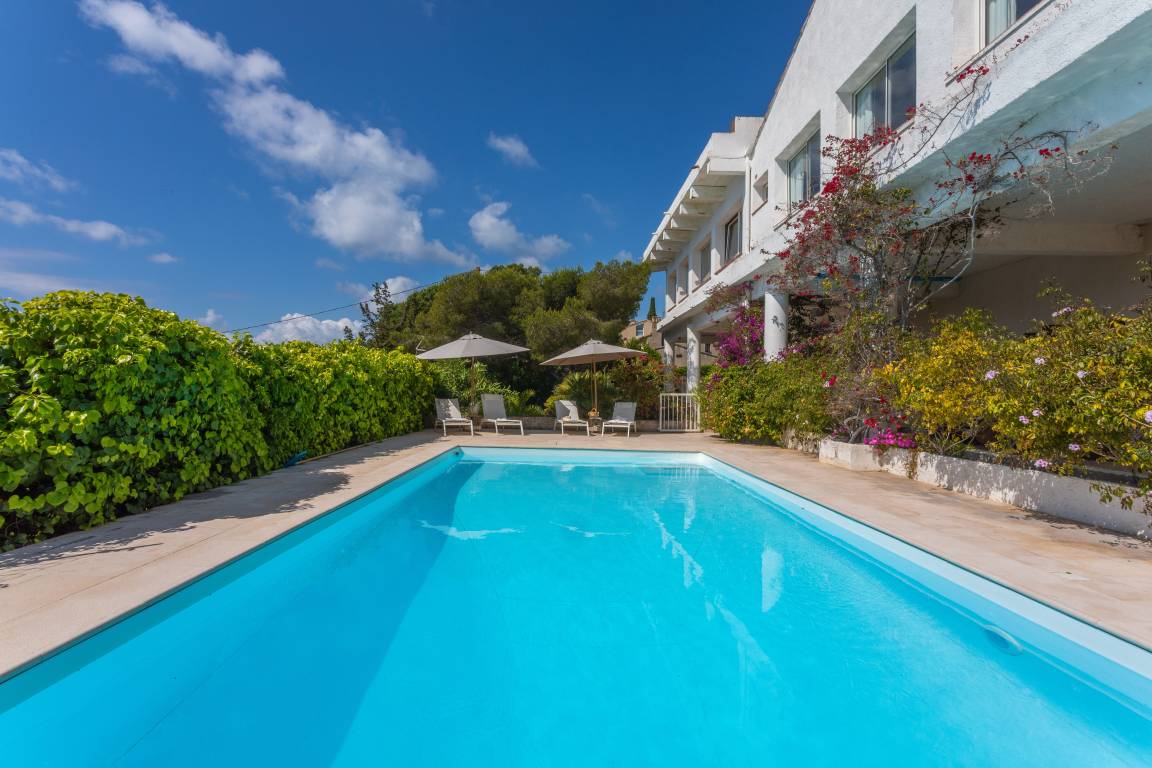 600 M² Villa ∙ 9 Bedrooms ∙ 18 Guests - Saint-Tropez