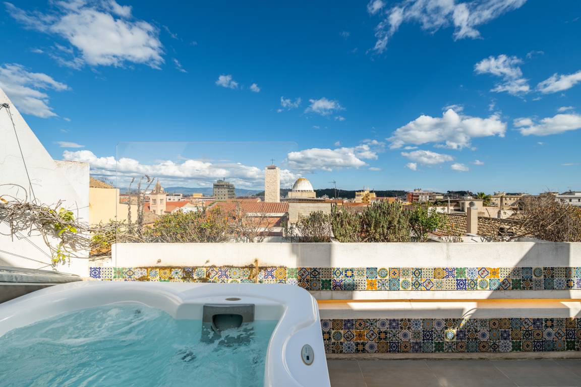 50 M² Apartment ∙ 2 Bedrooms ∙ 4 Guests - Cagliari
