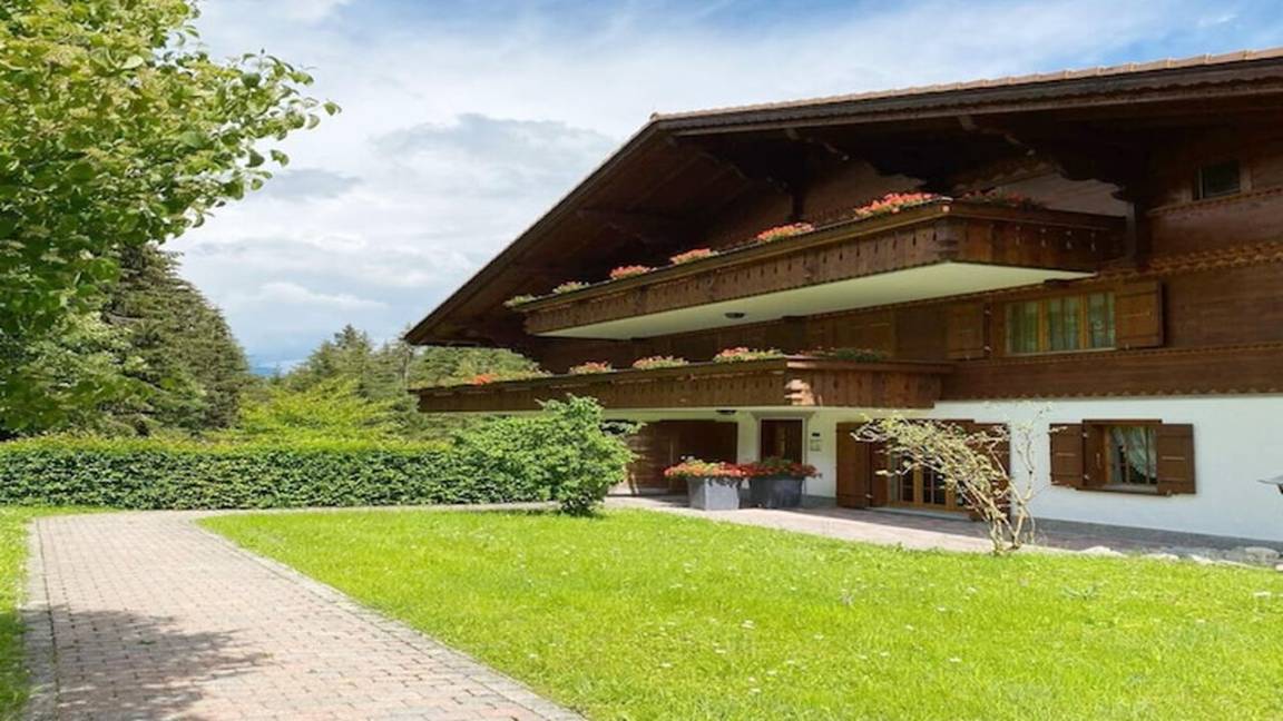 30 M² Ferienhaus ∙ 4 Schlafzimmer ∙ 8 Gäste - Saanen