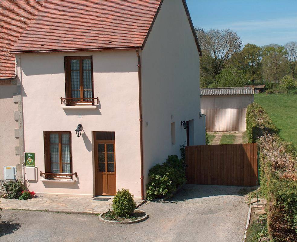 62 M² Gîte ∙ 2 Schlafzimmer ∙ 4 Gäste - Allier