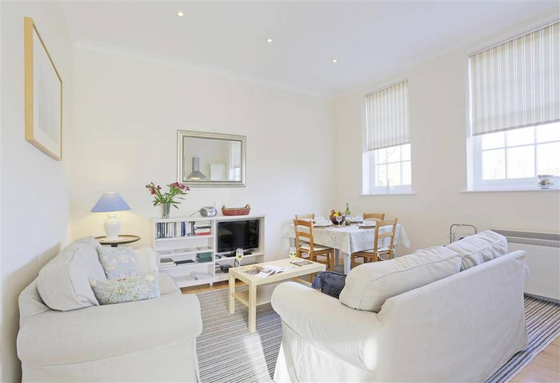 Apartment ∙ 1 Bedroom ∙ 2 Guests - Framlingham